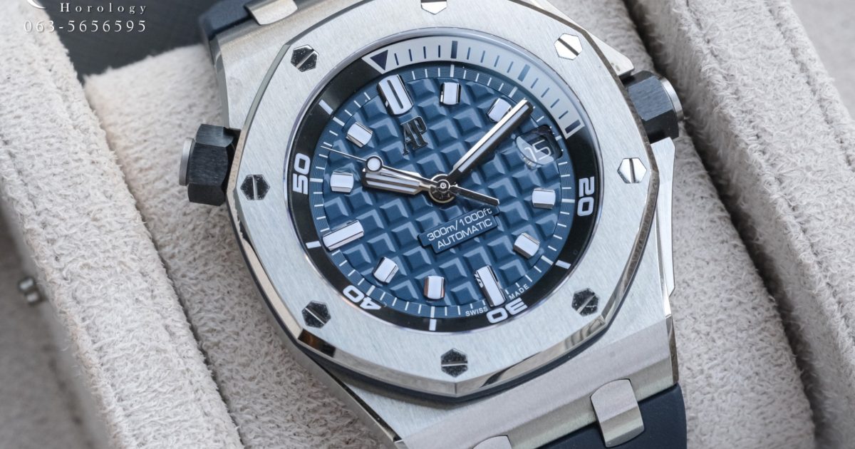 AP Royal Oak Offshore Diver Navy Blue - Oriental Horology