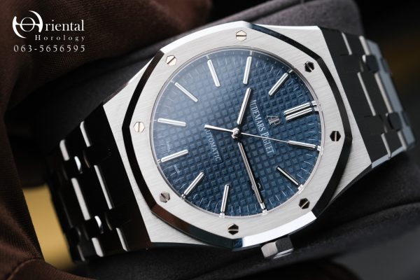 AP Royal Oak Blue Dial - Oriental Horology